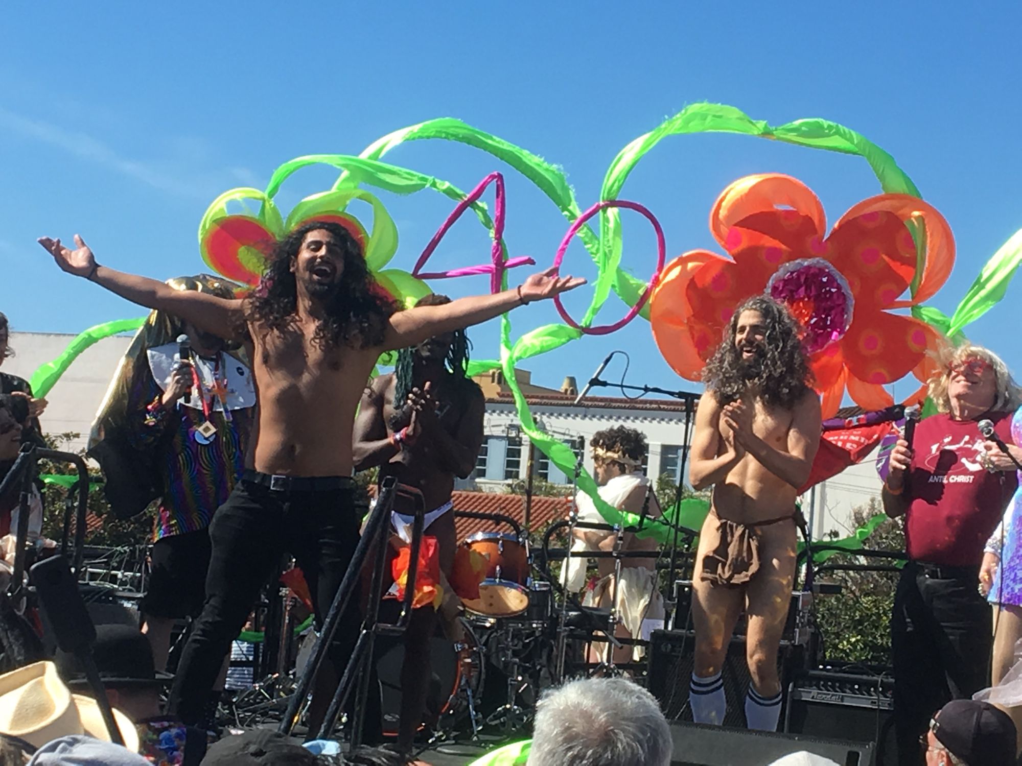 Photos: Hunky Jesus Contest Returns to Dolores Park for Sisters of ...