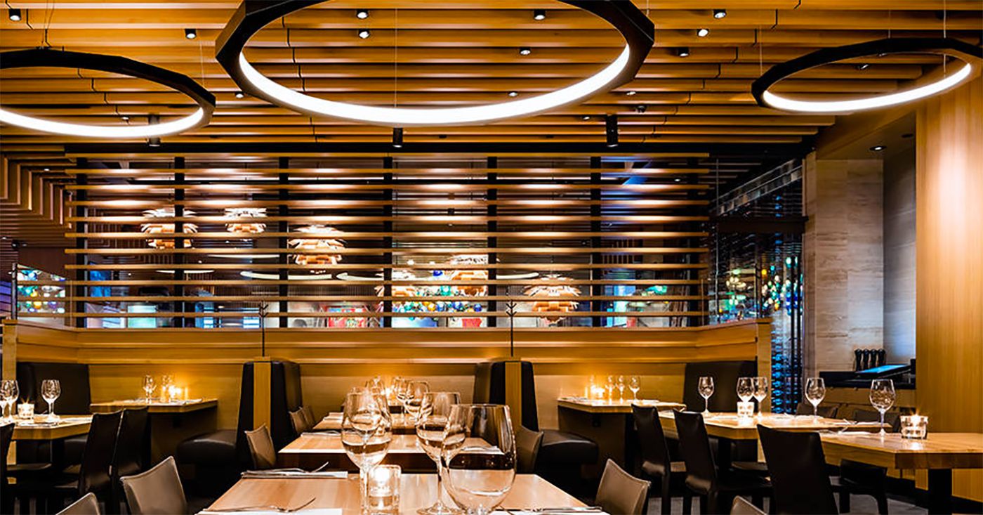 Draymond and Drake Bury the Hatchet at Popular Toronto Restaurant