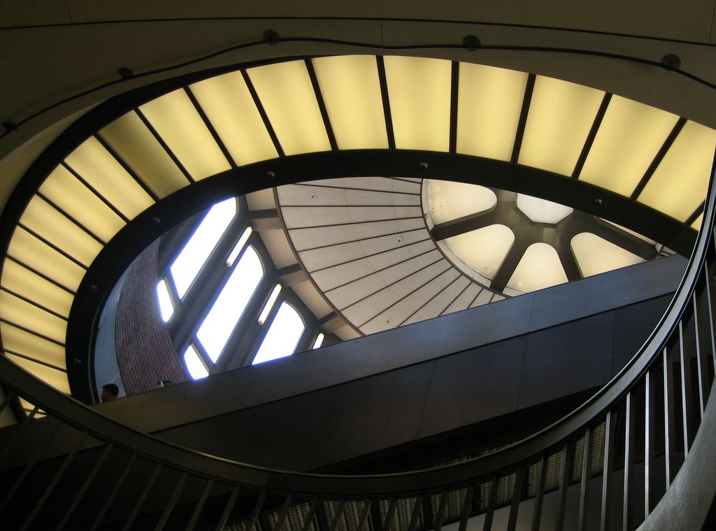 Two Stabbed On BART Escalator In Downtown Berkeley Early Tuesday