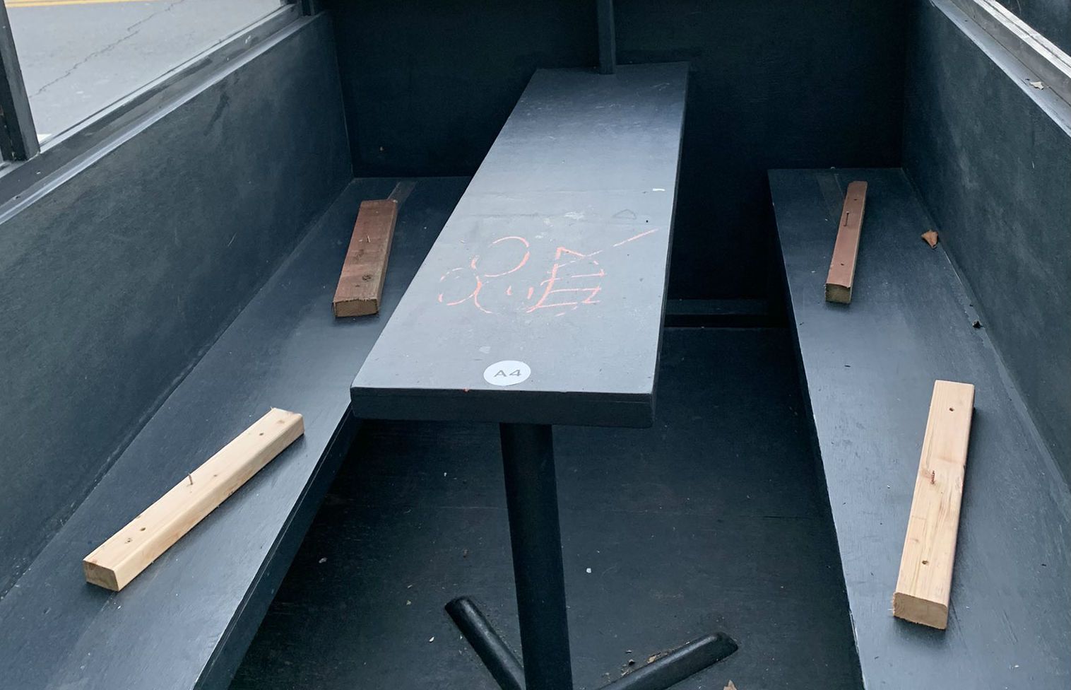 Parklet Nails Snag Valencia Street Bar Into Twitter Dust-Up, Nails Now ...