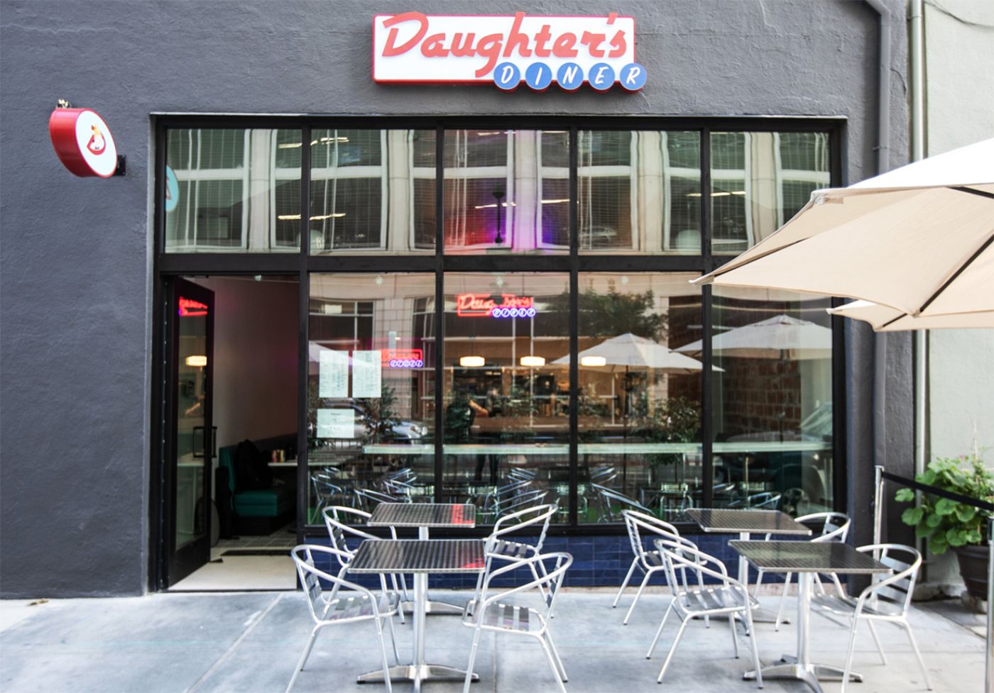 Oakland and Berkeley Restaurants Prepare to Have Indoor Dining Again as ...