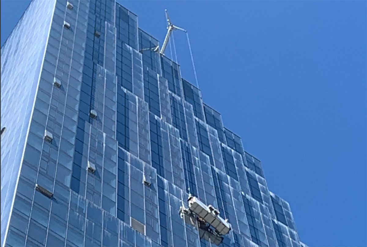 Window Glass Falls From 45th Story of The Avery In Downtown SF ...