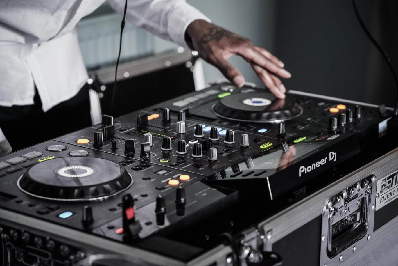 19 Best Wedding DJs & MCs To Get Everyone Dancing On Your Big Night