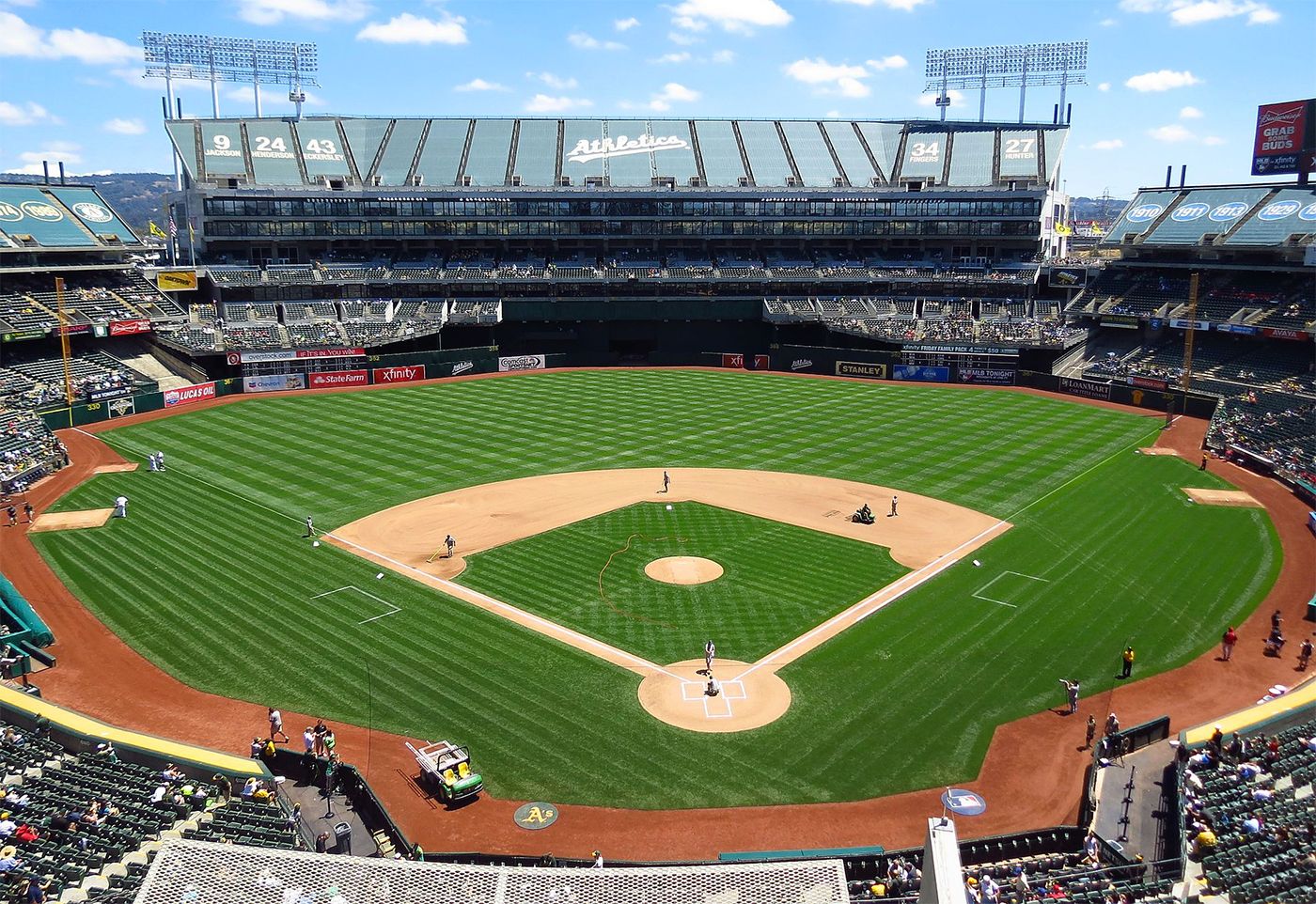 Plans For Redeveloped Oakland Coliseum Include NFL and WNBA Teams, New ...