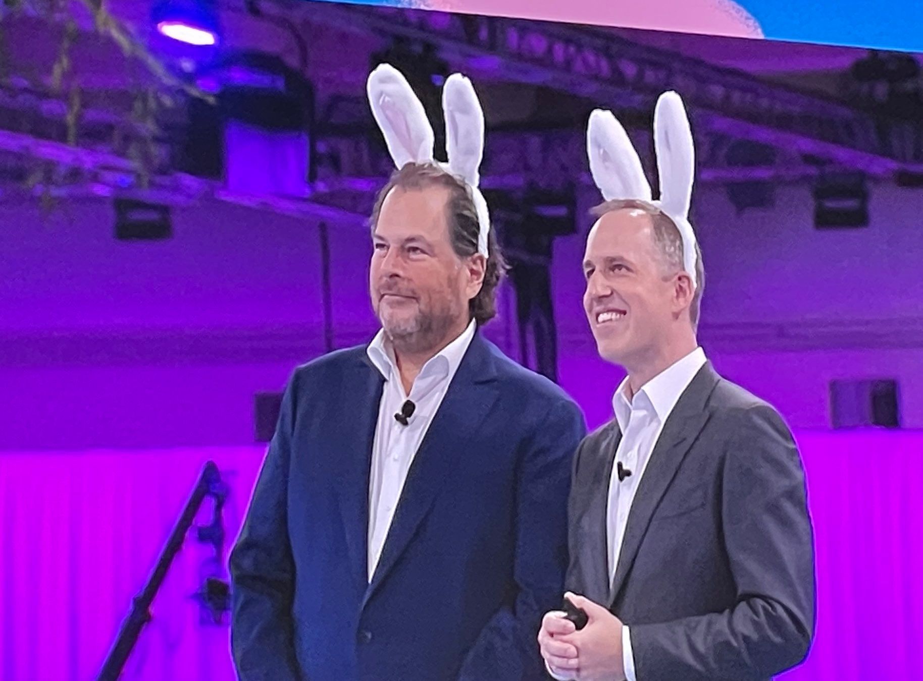 Day Around the Bay: Dreamforce Begins, With Bunny Ears, a Waterfall ...