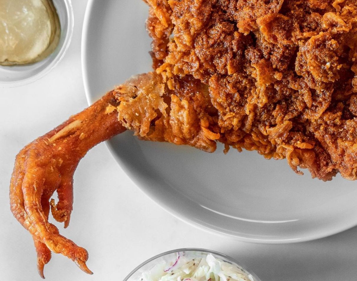 Day Around the Bay: Insta-Famous Chicken Sandwich (With Foot) Gets Its ...