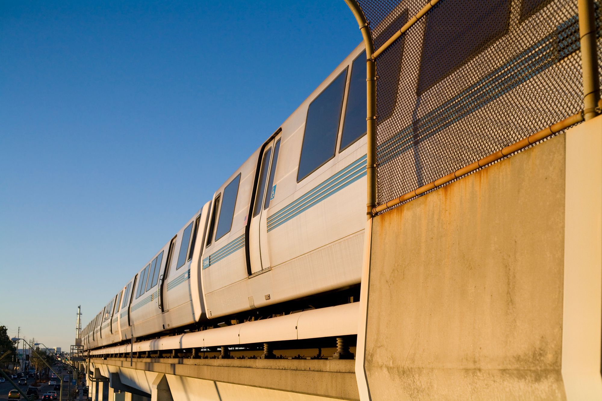 Saturday Links: 'Major Medical Emergency' Causes System-Wide Delays on BART