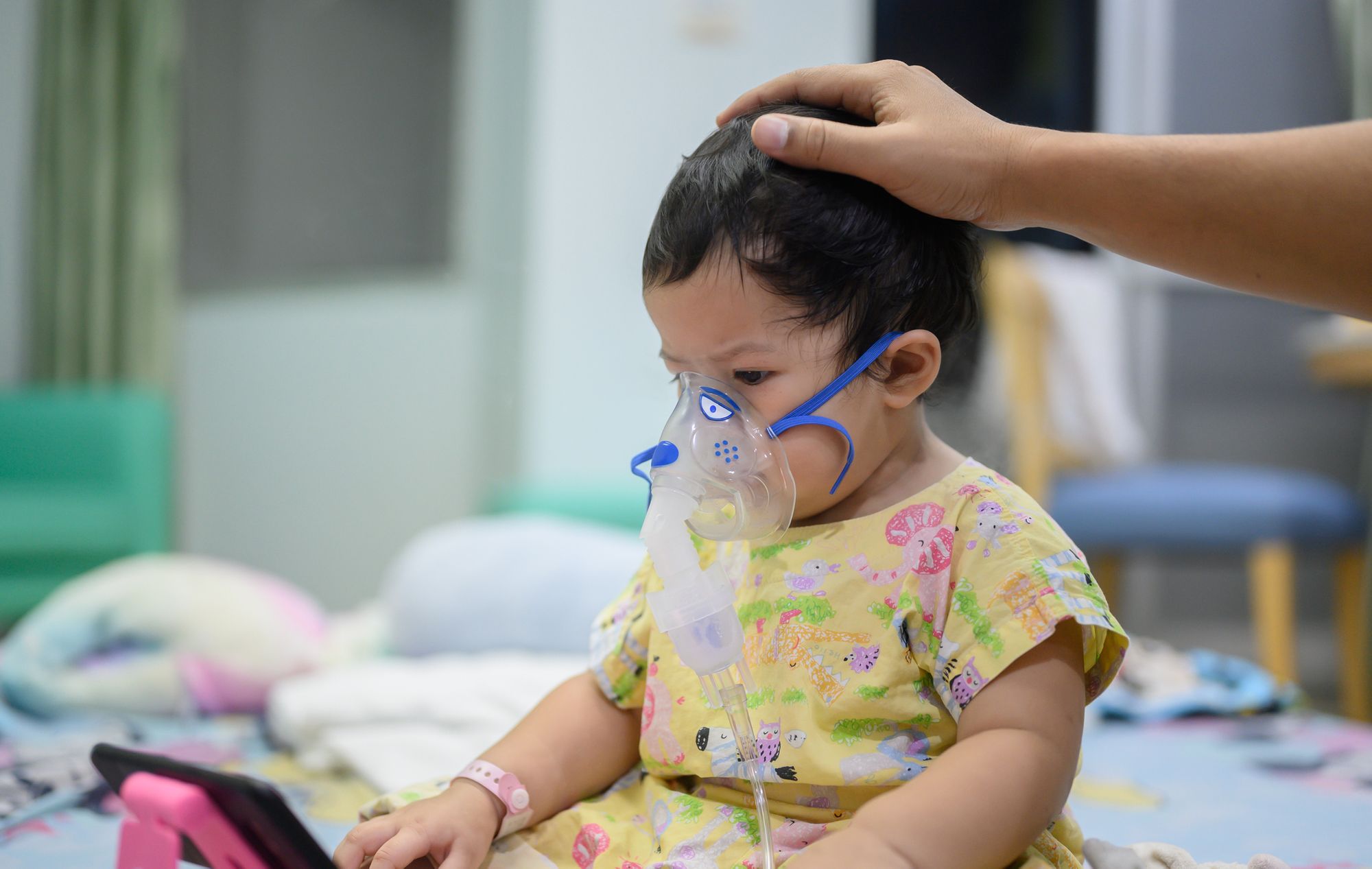ICU Units at UCSF Children's Hospitals at Capacity Due to RSV Cases