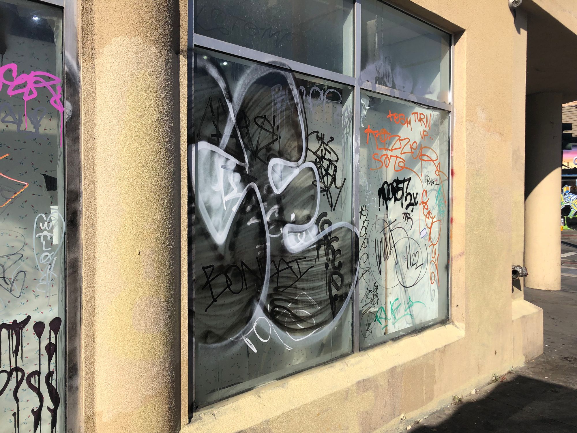 SF Public Works Will (Finally!) Clean Off Building Graffiti and Tagging ...
