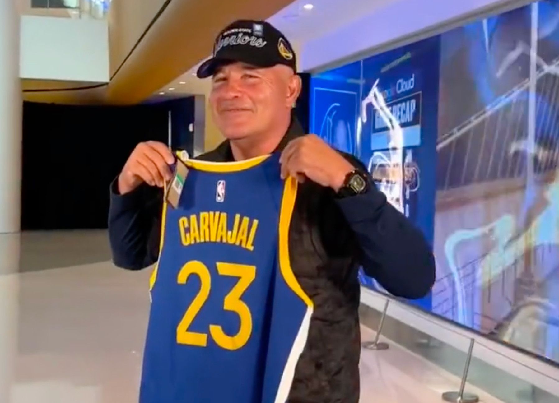 Warriors Hook Up Veteran 36-Year Muni Operator With Free Playoff ...