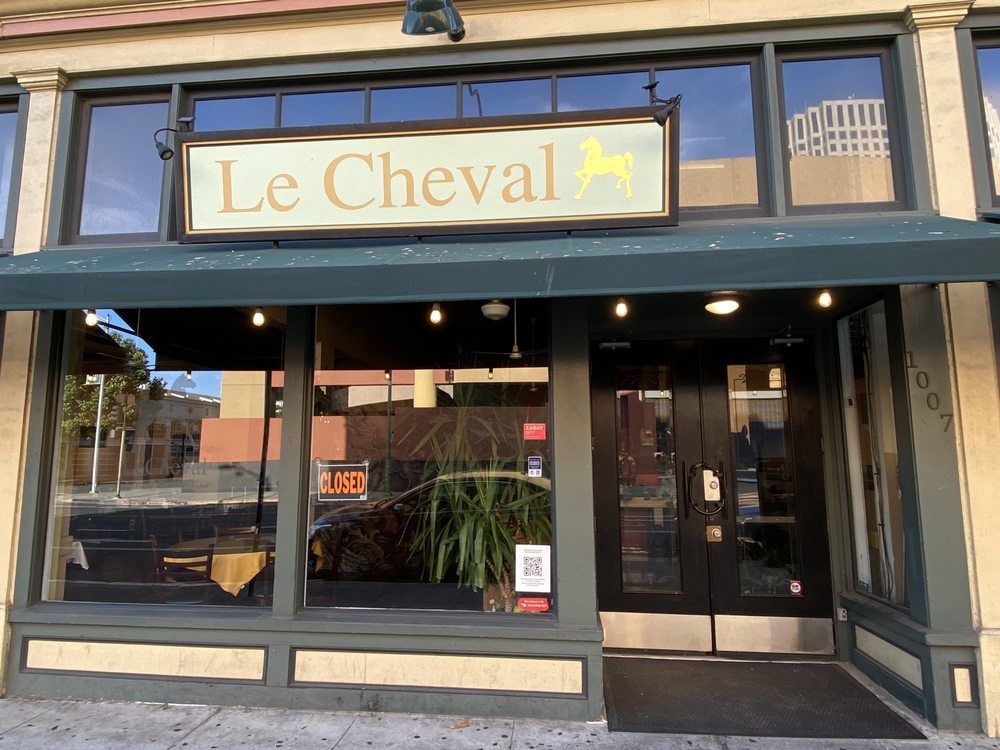 38-Year-Old Oakland Vietnamese Restaurant Le Cheval Closing Permanently ...