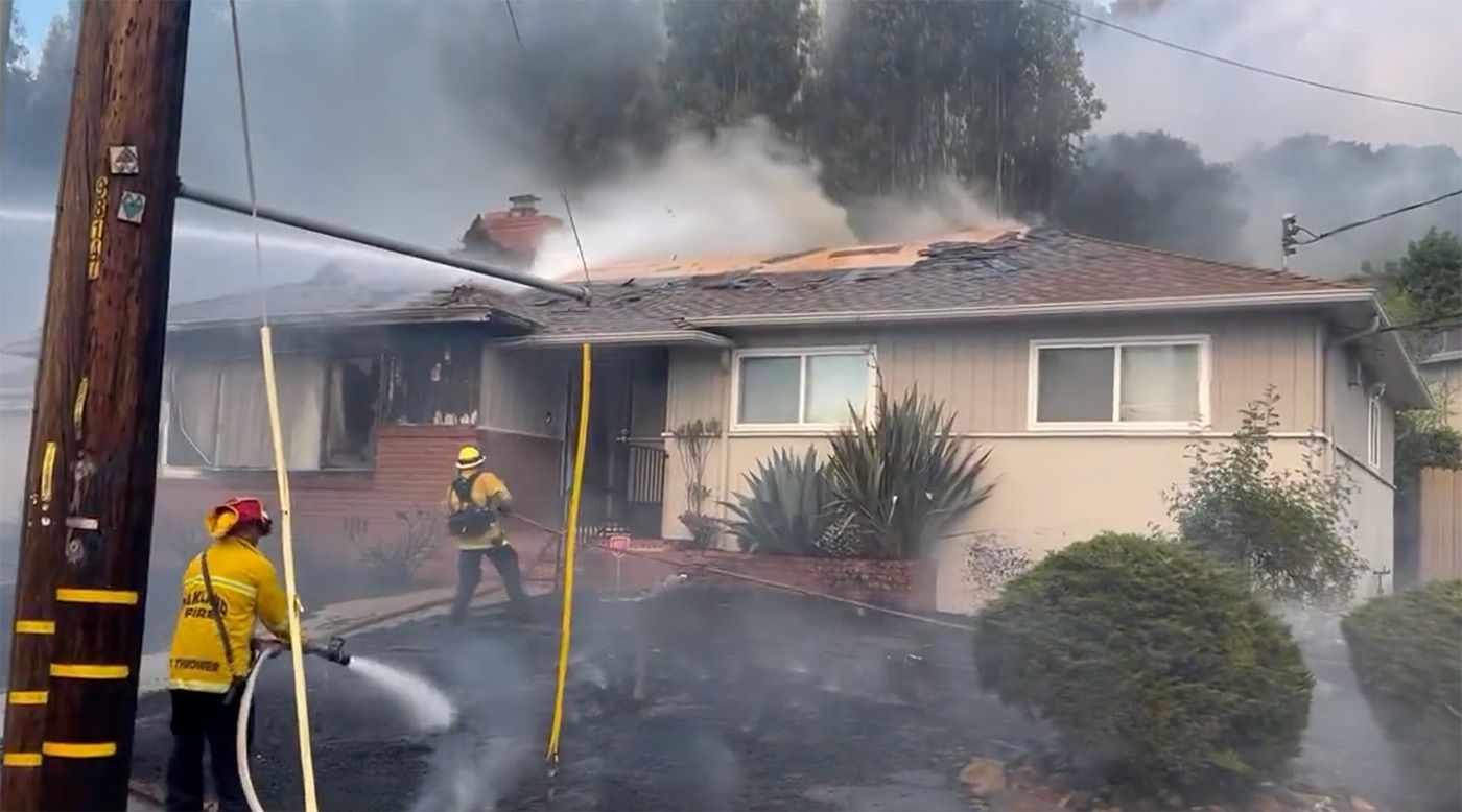 [Updated] Four-Alarm Wildfire In Oakland Hills Damages Two Homes