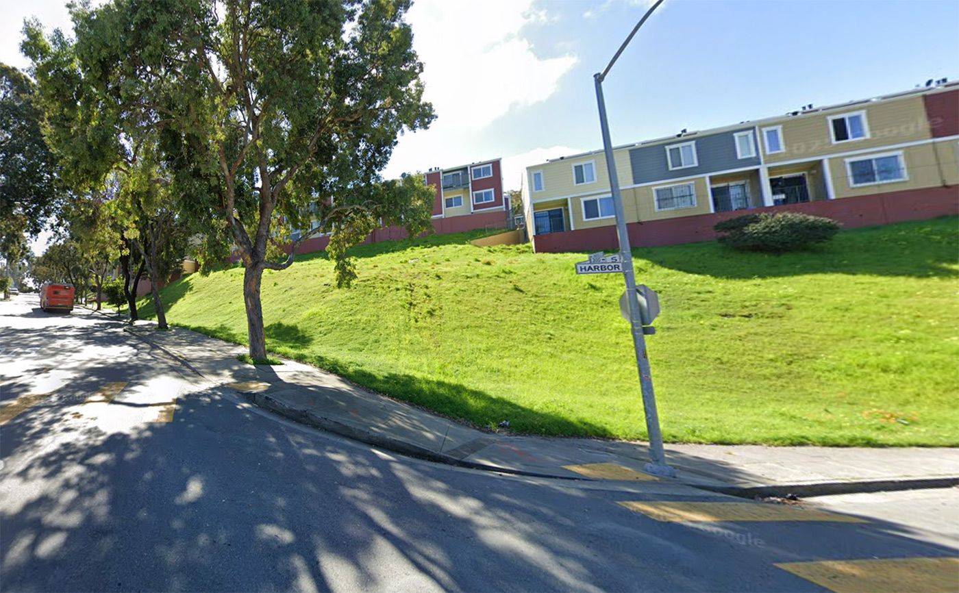 19-Year-Old Woman Killed In Shooting In SF's Hunters Point
