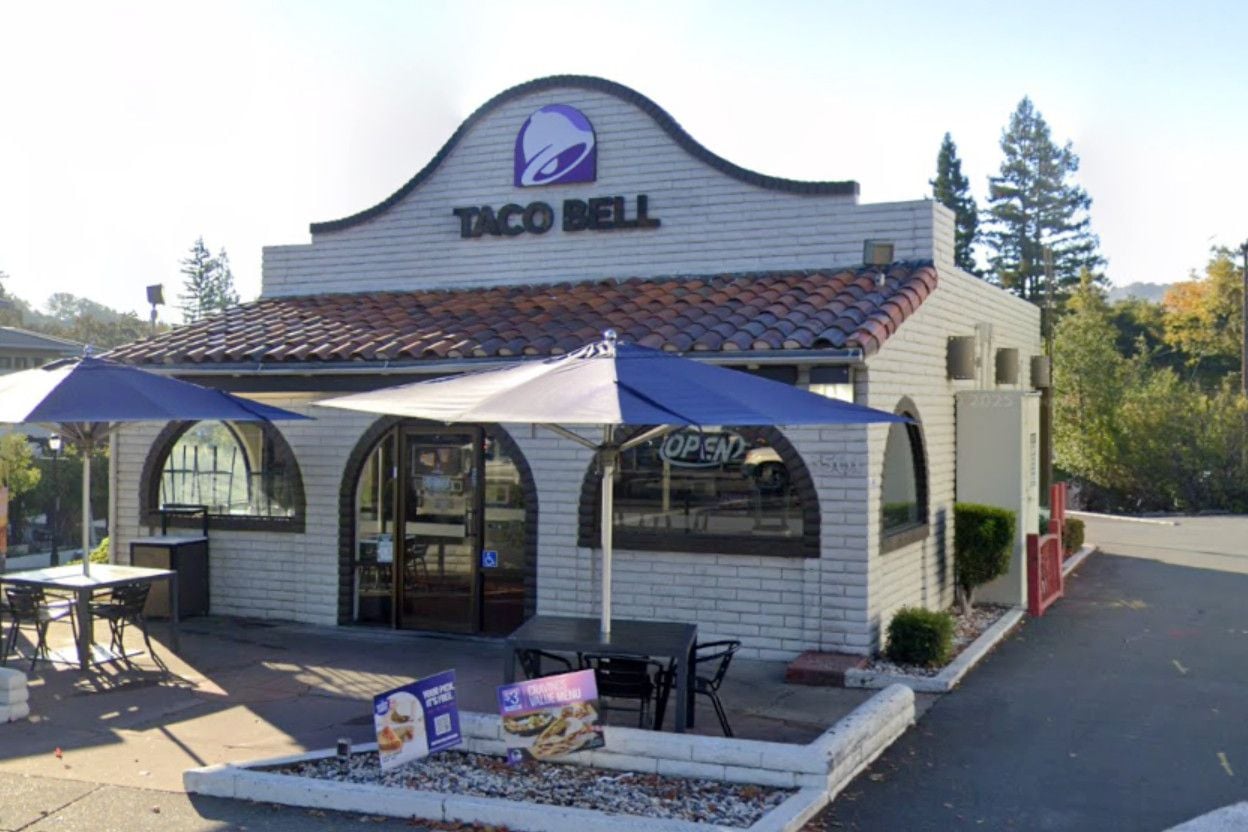 Day Around the Bay: Lafayette Taco Ball With Adorably Outdated Kitschy ...